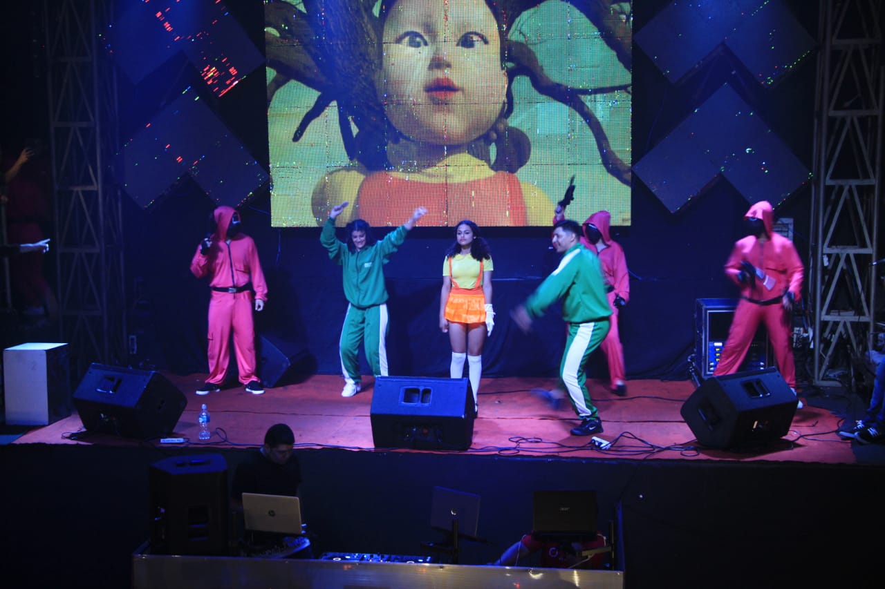 Las chicas de Mary Prieto ofrecen show inspirado en el “Juego del ...